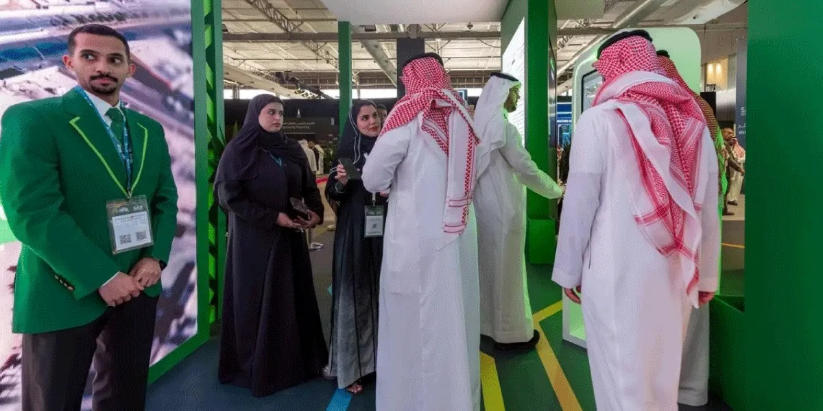 Riyadh Public Transport Highlights Metro, Buses, and “Darb” App at ...