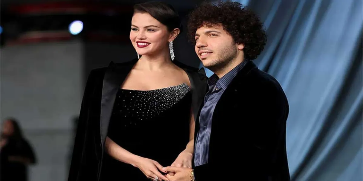 Selena Gomez, Benny Blanco Make Red Carpet Debut as Married Couple ...