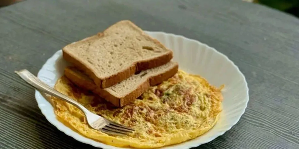 Daily Bread Omelette Safe And Nutritious With Healthy Modifications ...