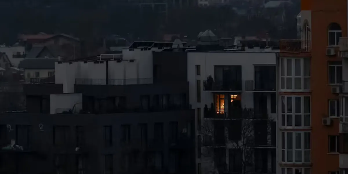 Russia Strikes Odesa with Drones, Damaging Homes and Injuring Four | Human Online