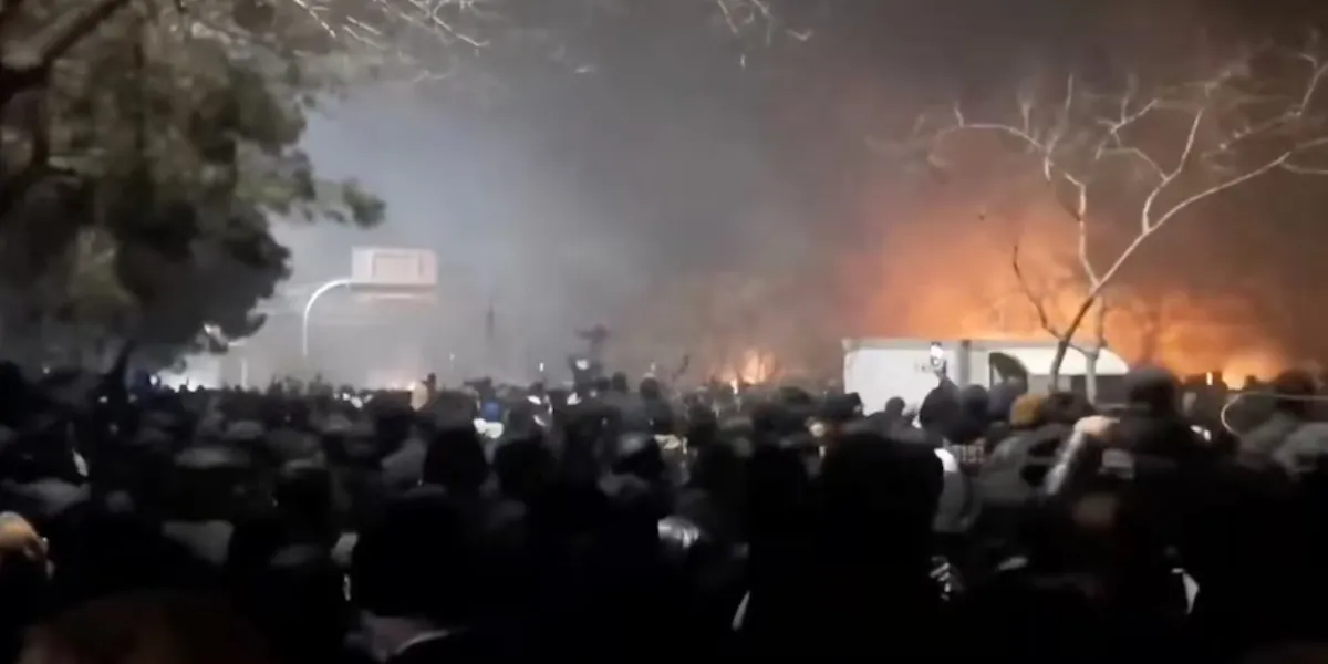 Iran Protests Kill 500+ as Tehran Warns US, Trump Eyes Action | Human ...