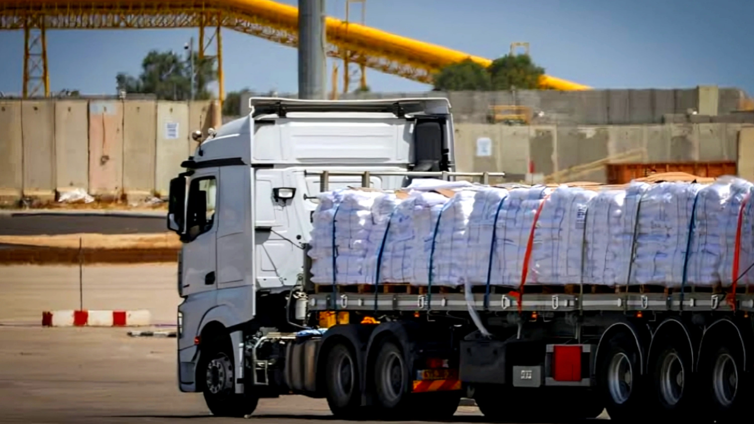 UK Announces £4 Million Humanitarian Aid for Gaza During Minister's ...