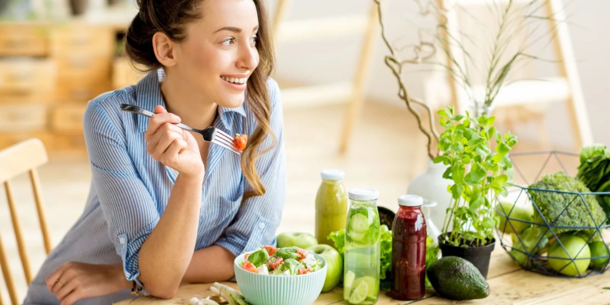 Clean Eating Fixation Linked to Orthorexia & Mental Health Risks ...